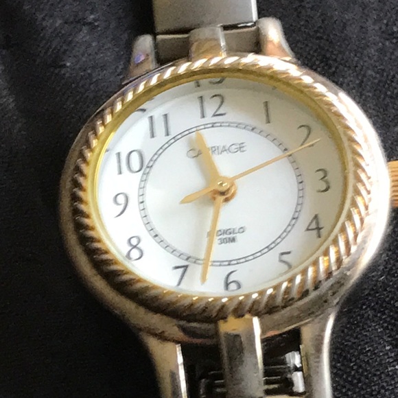 Carriage Boutique | Accessories | Carriage Quartz Gold And Silver ...